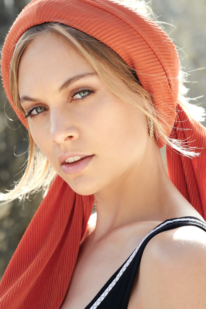 Picture of Bettina Muller model