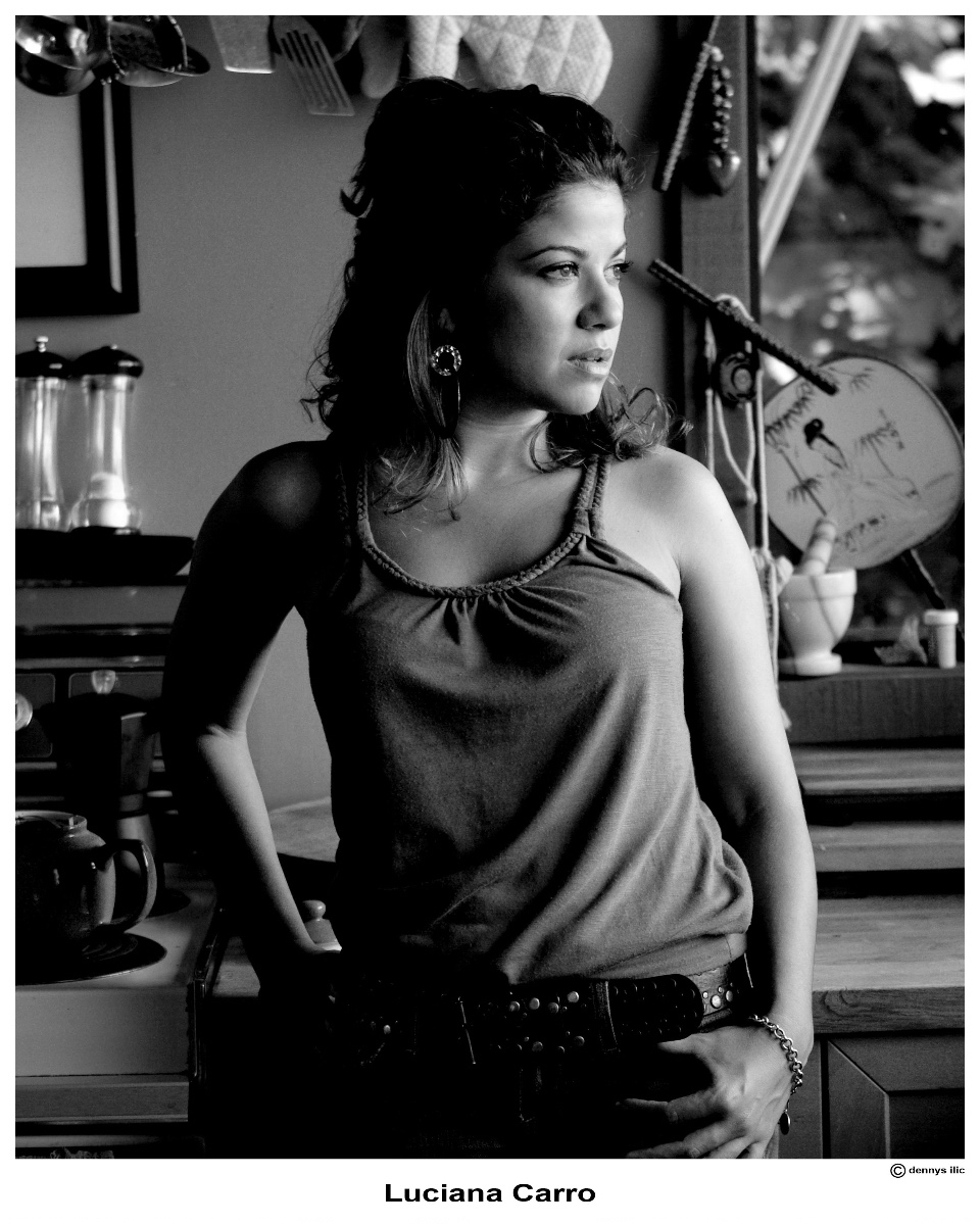 Picture of Luciana Carro