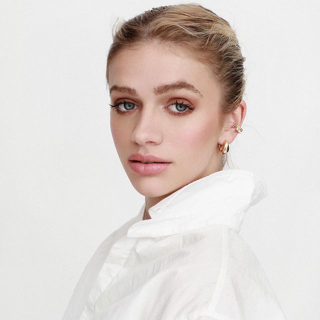 Picture of Sarah Hands