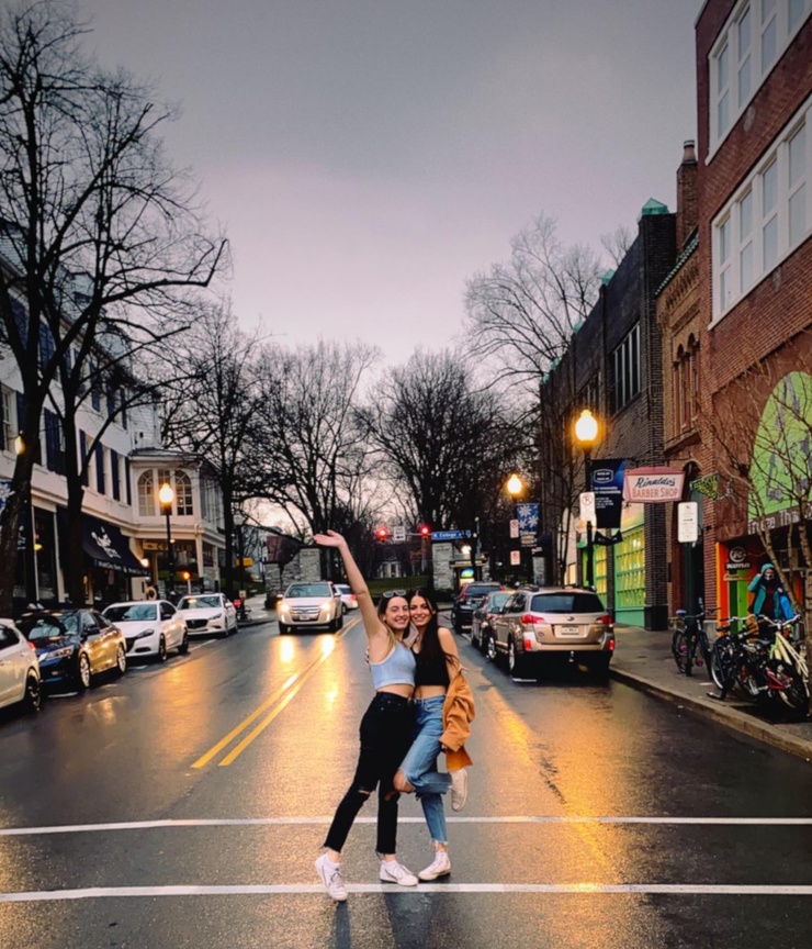 Aimee Cavaliere image