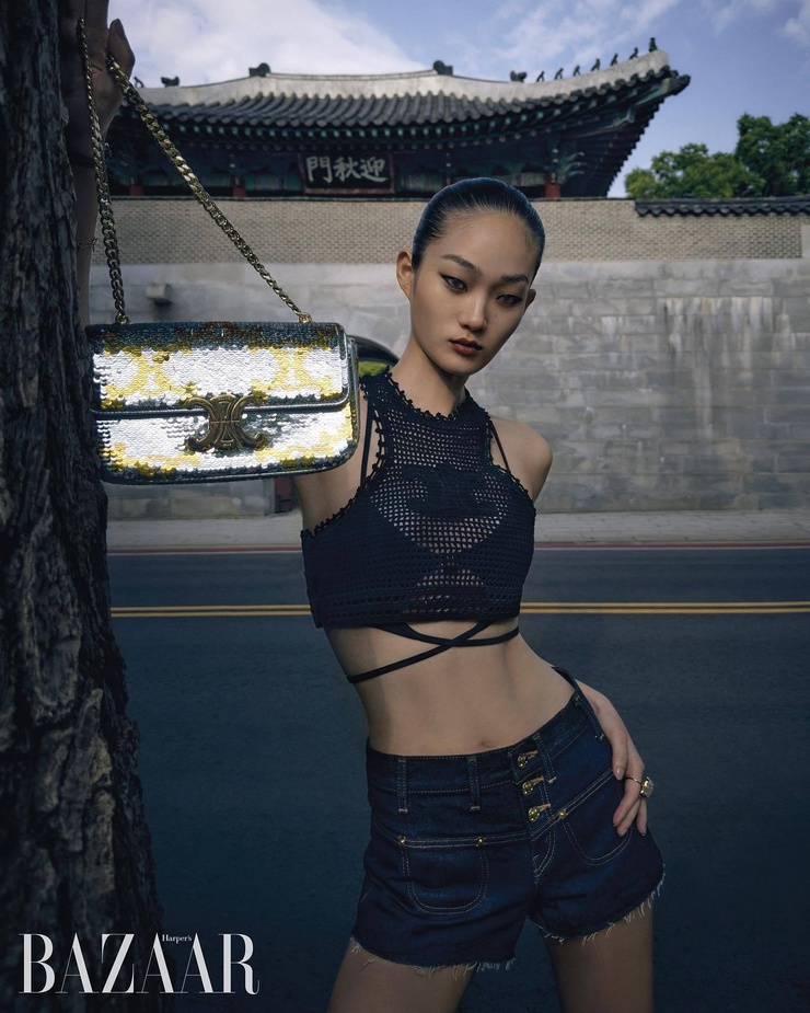 Picture of Shin Hyun Ji