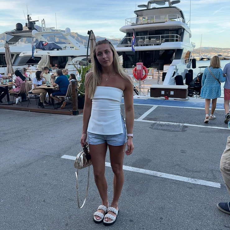 Dakota Ditcheva image