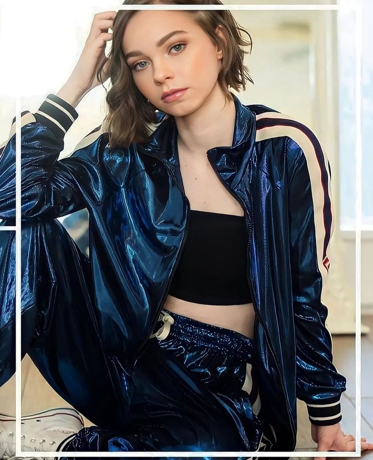 Picture of Emma Myers
