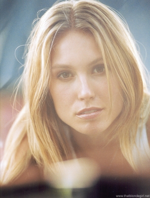 Picture of Sarah Carter