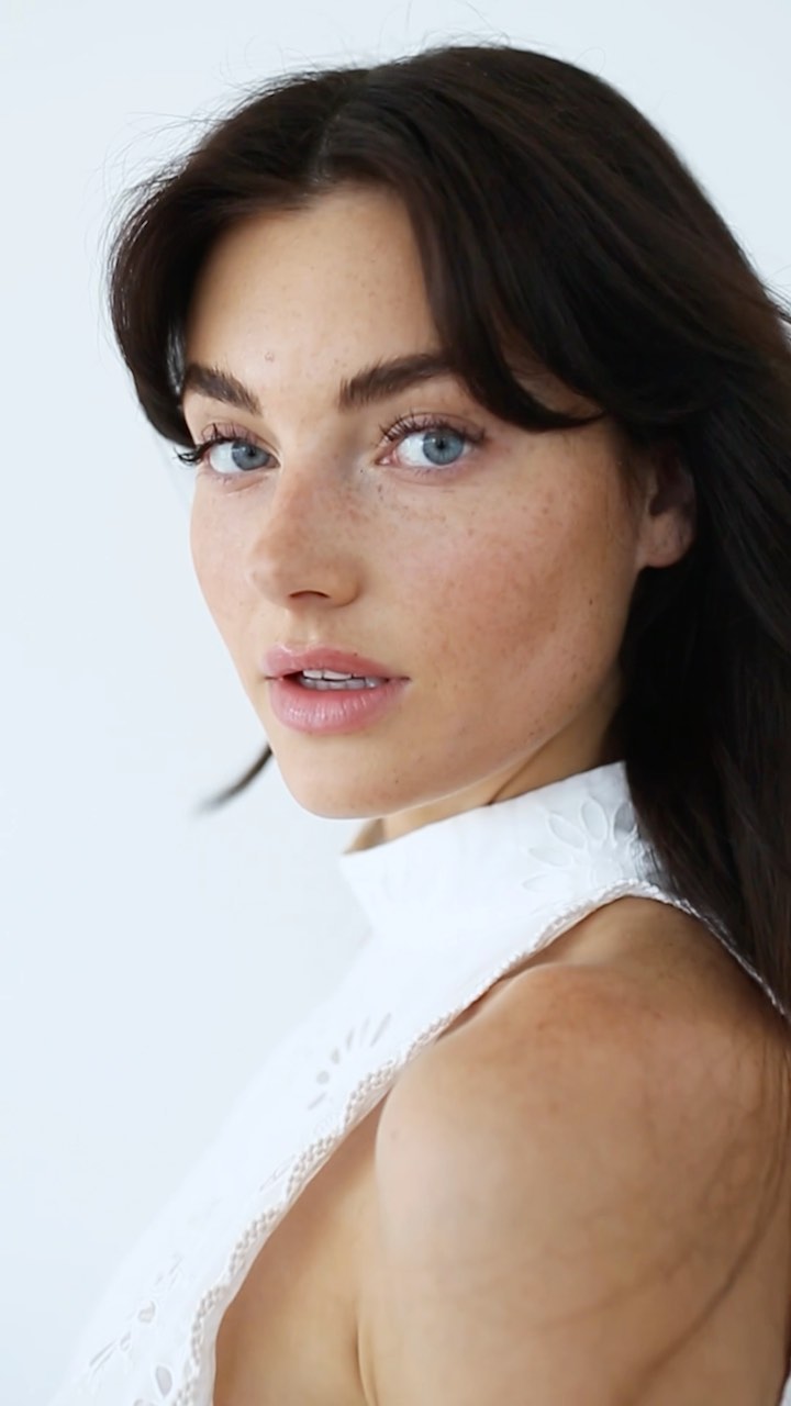 Picture of Celine Bethmann