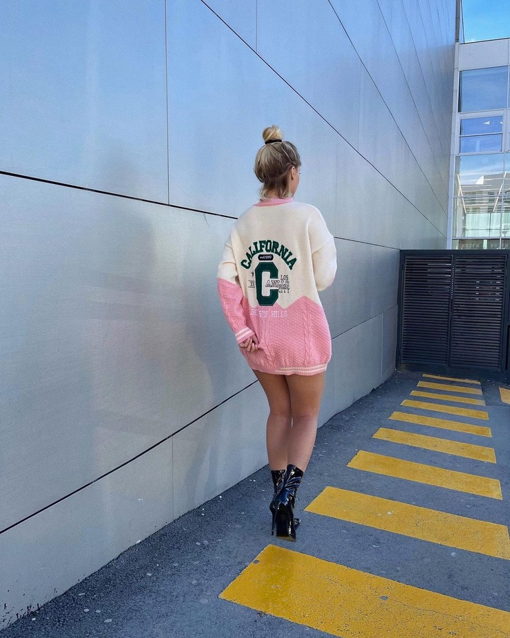 Picture of Uresa Zogu