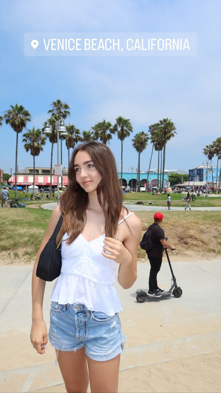 Picture of Angélina Nava