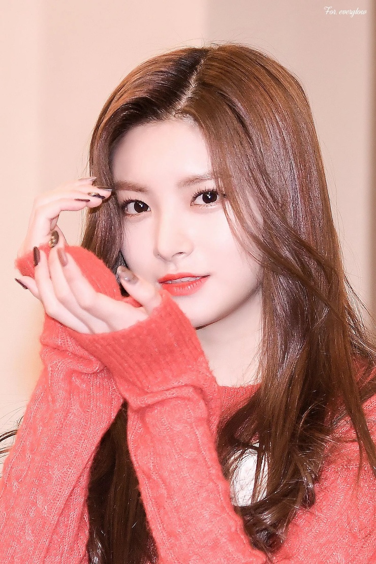 Picture of Yiren Wang