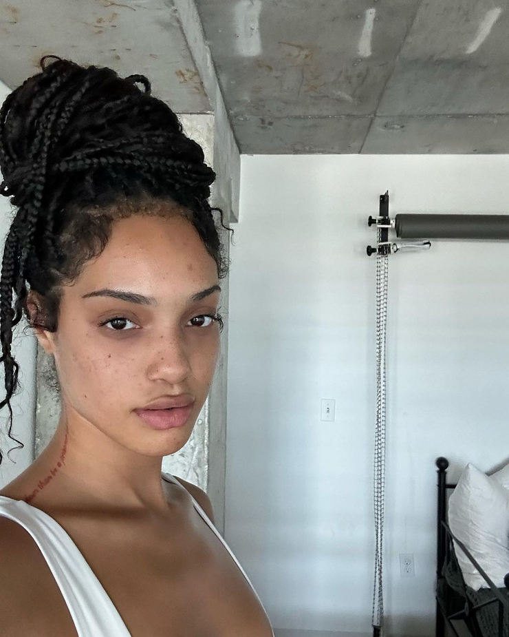 Taylor Martinez picture