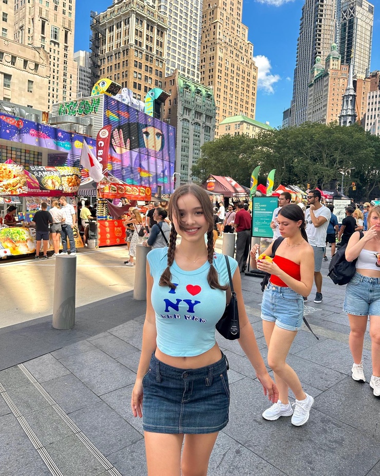 Picture of Sophie Mudd