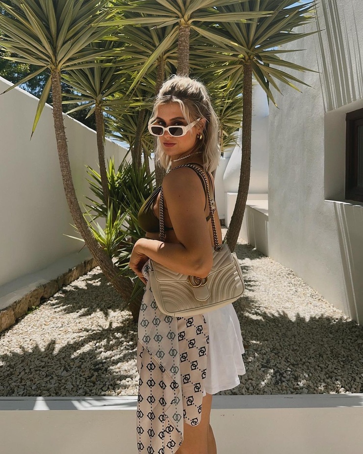 Laura Michelle picture