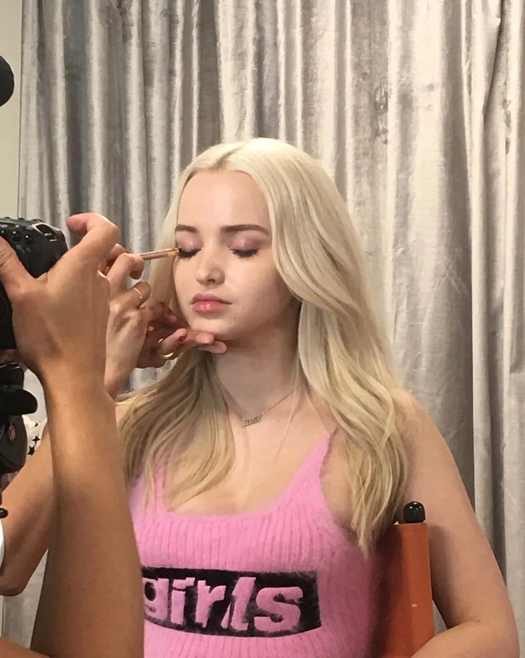 Picture of Dove Cameron