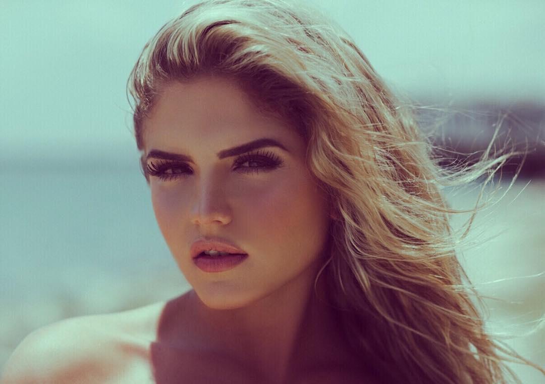 Image of VALERIA DUQUE