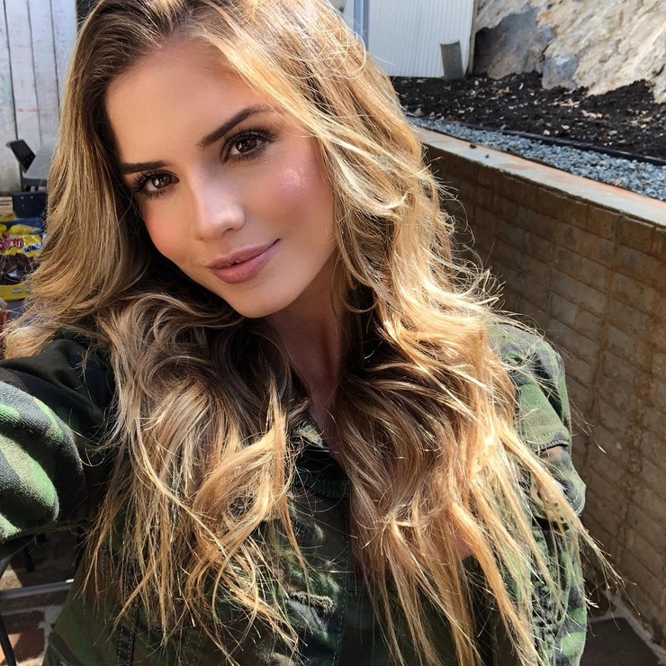 Picture of VALERIA DUQUE