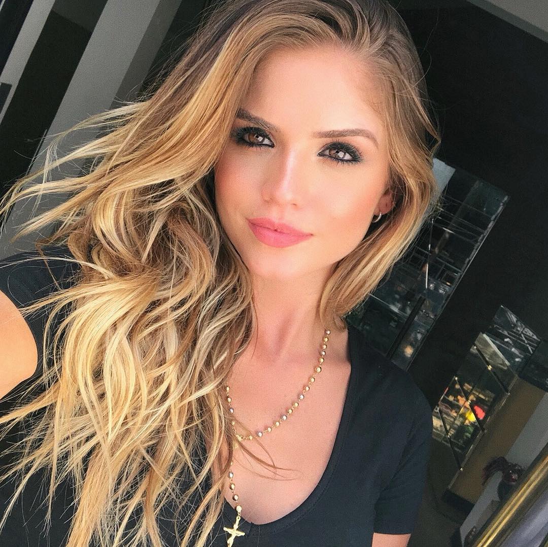 Picture of VALERIA DUQUE