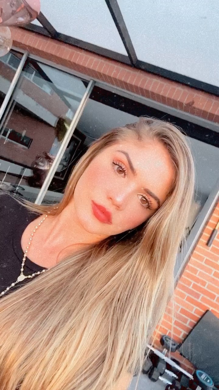 Picture of VALERIA DUQUE
