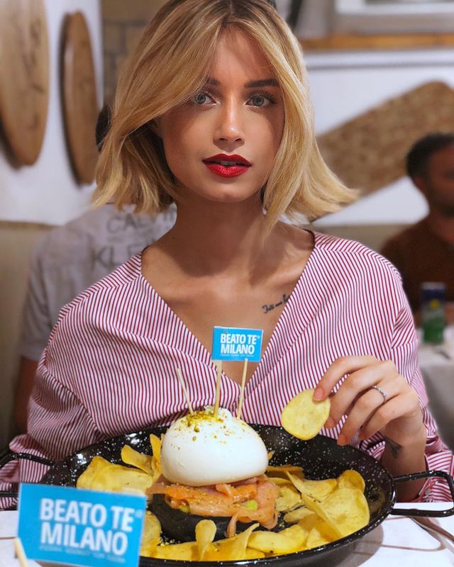 Picture of Giulia Arena