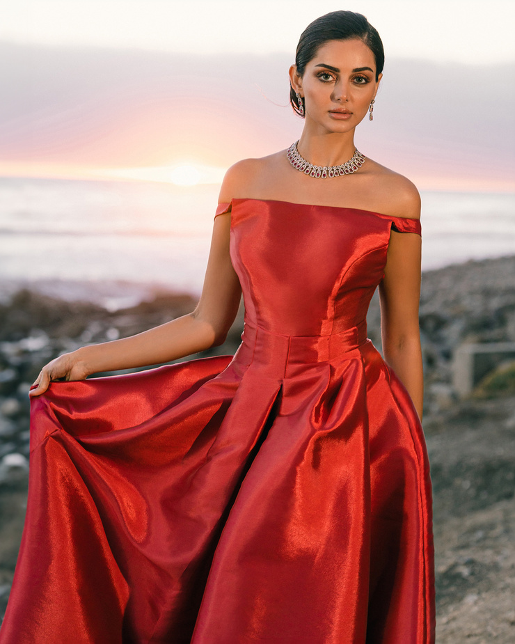 Mahlagha Jaberi 'Arabian Moda Magazine' Photoshoot