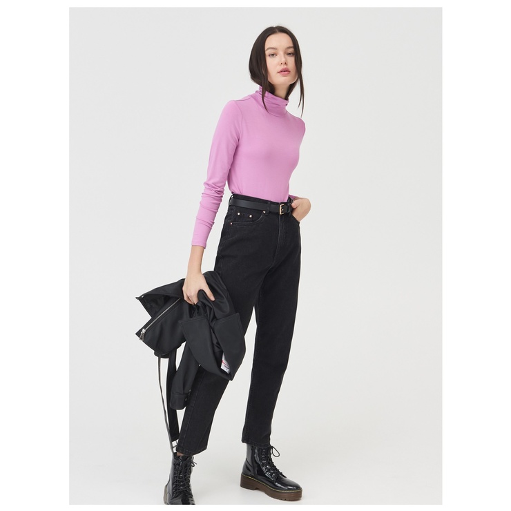 Picture of Nicole Banas