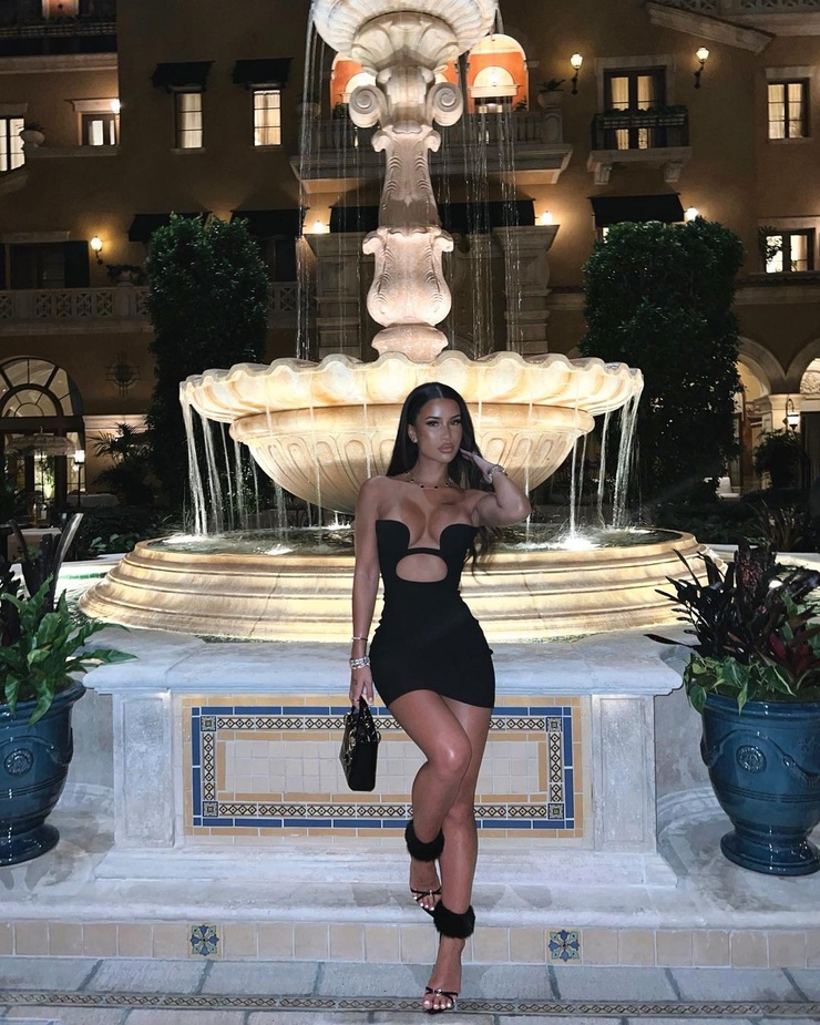 Picture of Samantha Rayner II