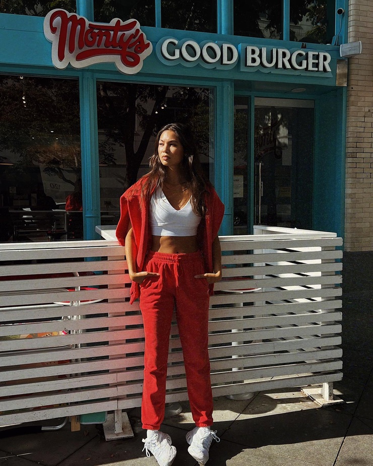 Amanda Li Paige image