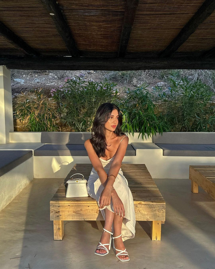 Picture of Seezan (model)