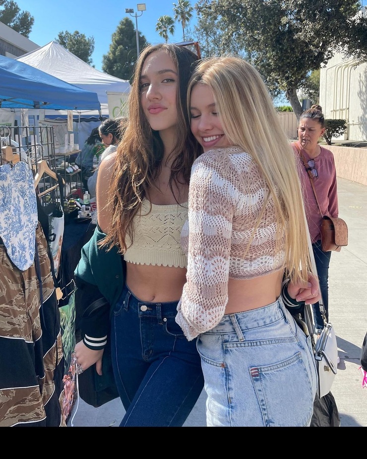 Pilot Paisley-Rose image