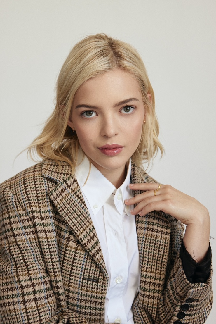 Logan Polish picture