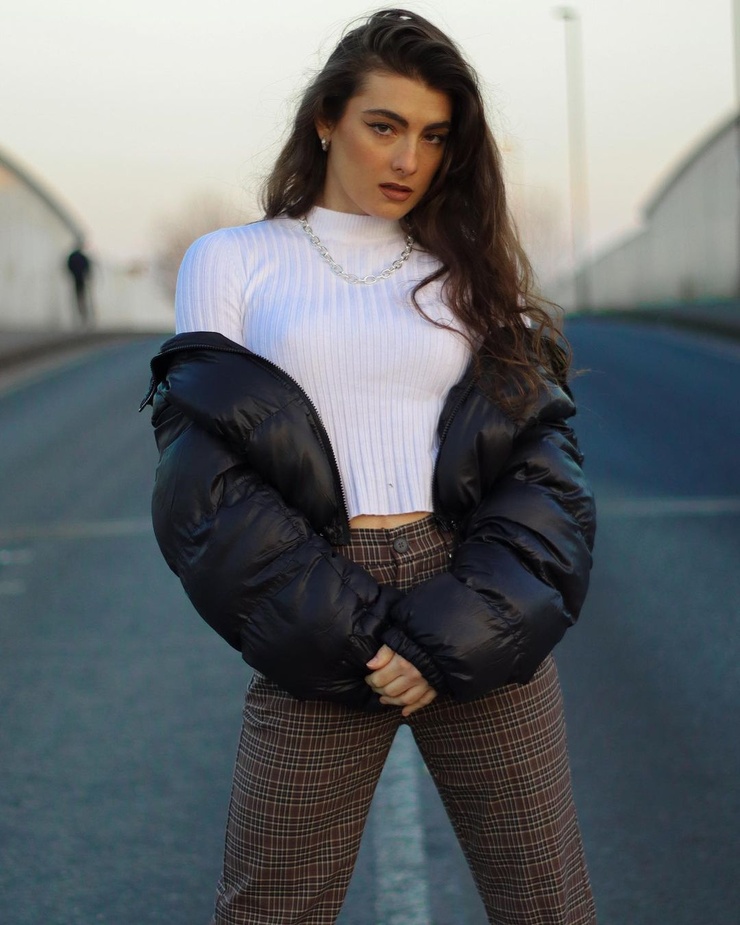 Picture of Elisa Bei