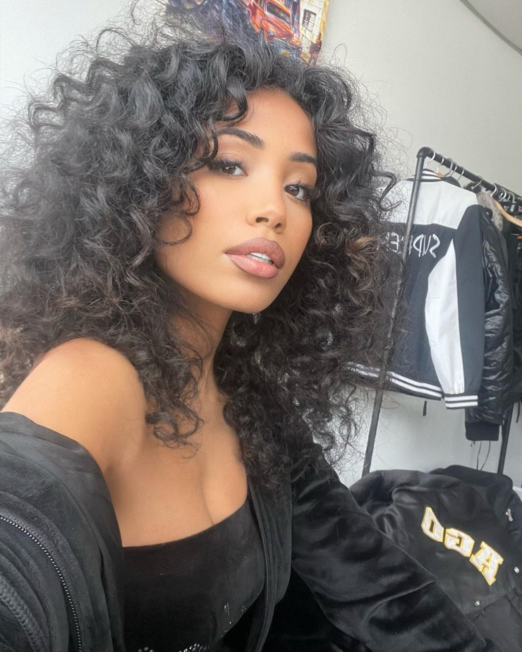 Picture of Maëva Karen