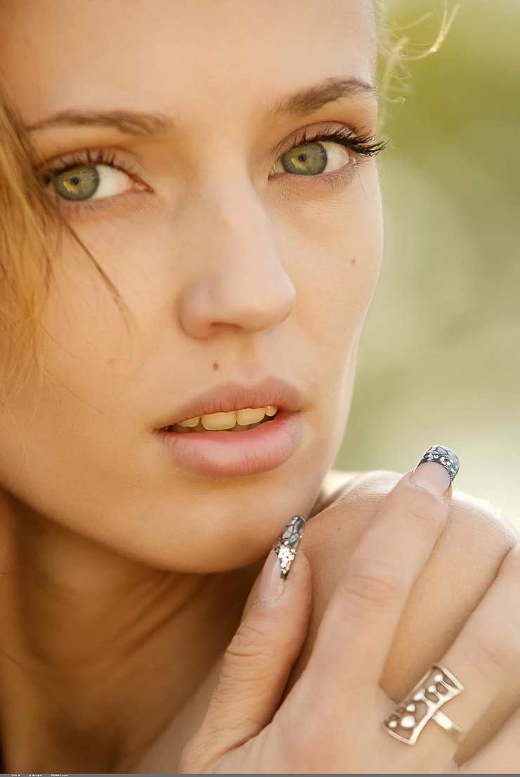 Listal - List the stuff you love! Movies, TV, music, games and books