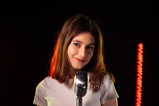 Picture of Beatrice Florea