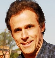 Picture of Oscar Magrini