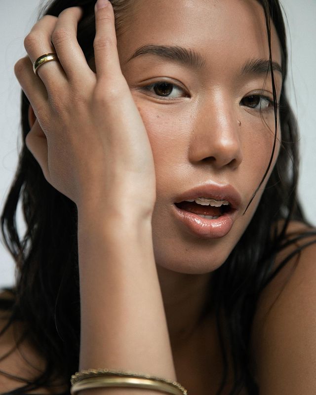 Picture of ISLA WALLACE