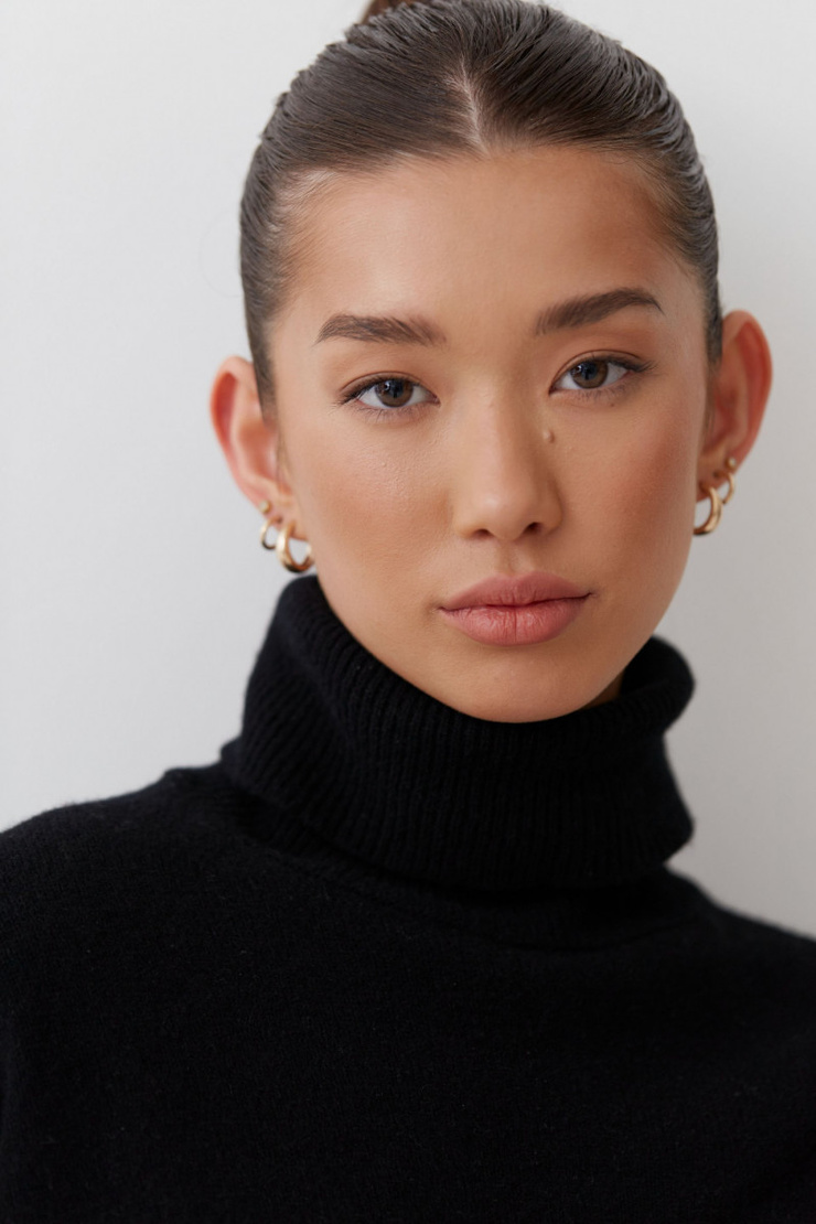 Picture of ISLA WALLACE