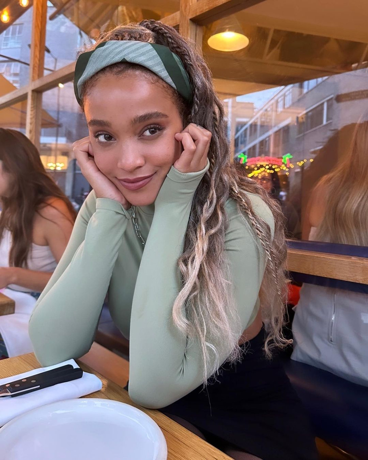 Lucy Barrett picture