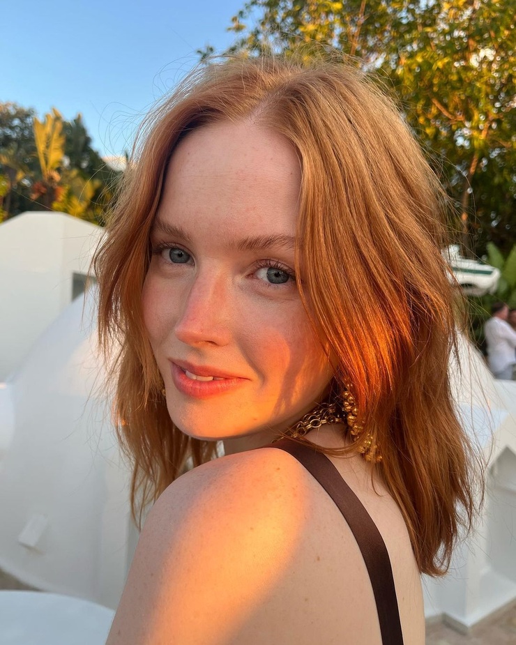 Picture of Ellie Bamber