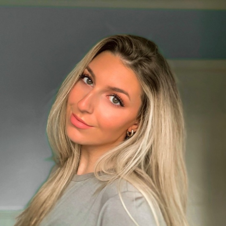 Picture of Maddie Damboise