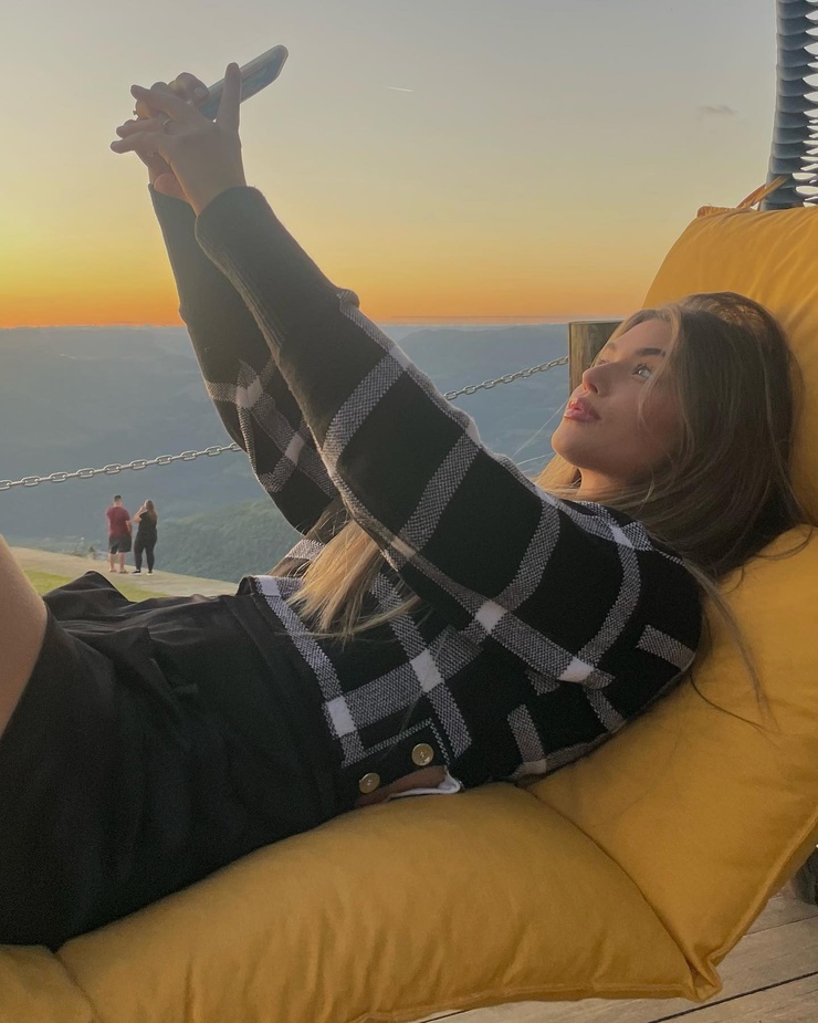 Picture of Mariana Pimentel