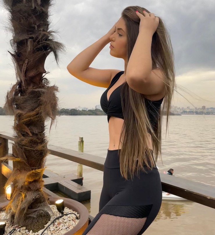 Picture of Mariana Pimentel