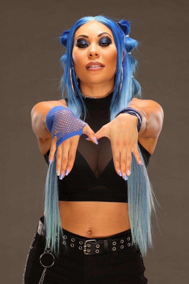 Mia Yim image