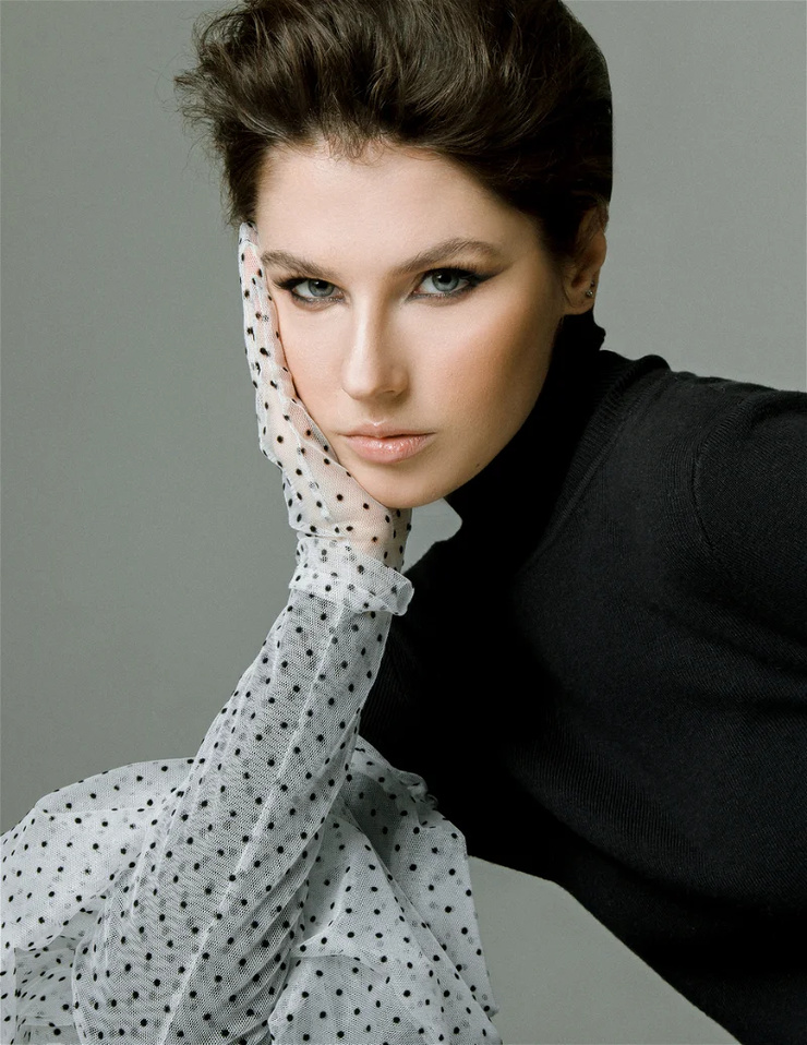 Ekaterina Lapunova picture