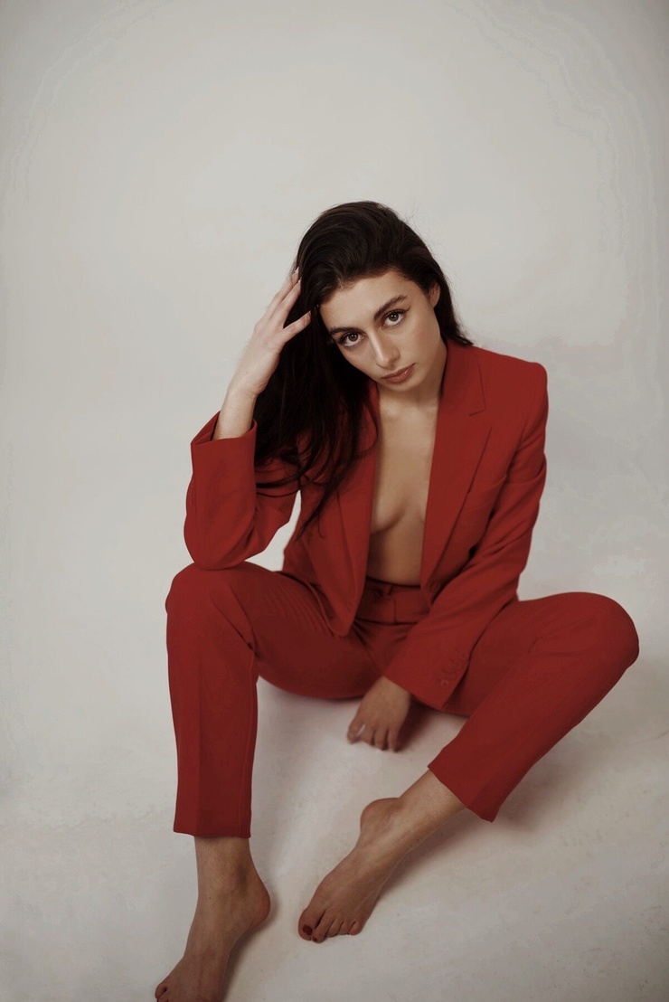 Julia Rosenthal image