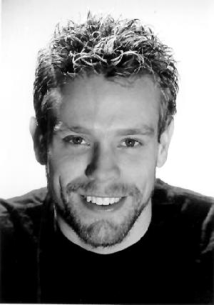 Picture of Adam Pascal