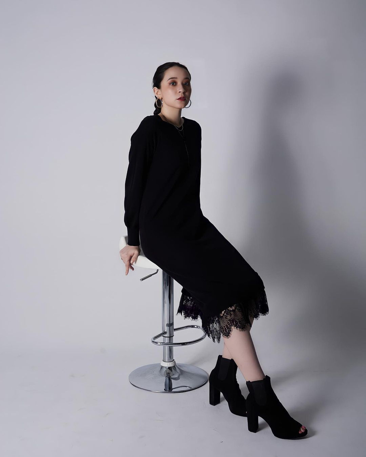 Picture of Lisa Yamada (model)