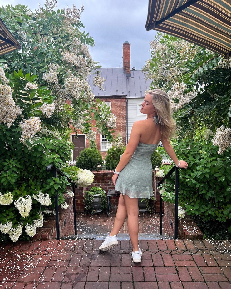 Picture of Isabella Alexander