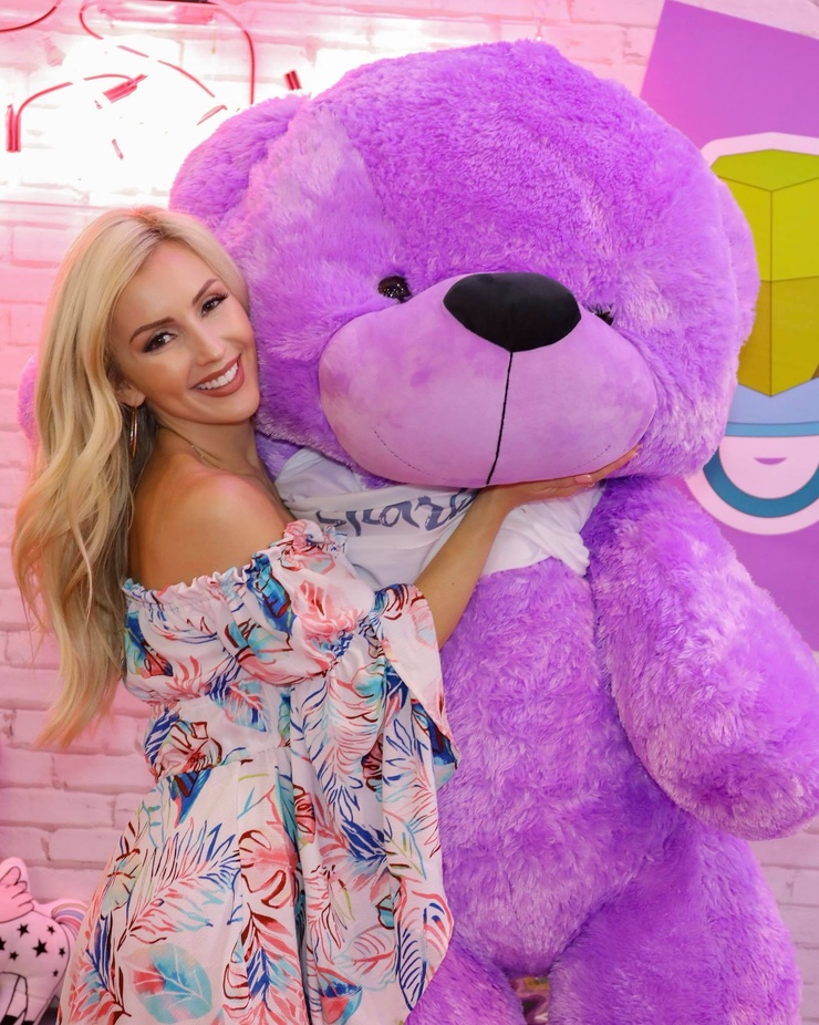 Picture of Amanda Paris