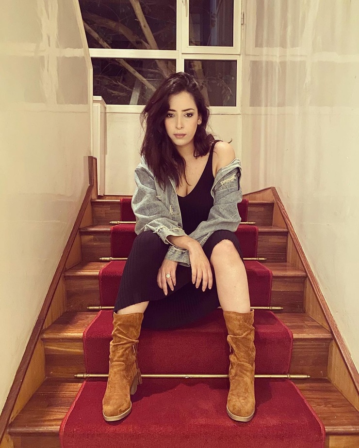 Picture of Nisrin Erradi