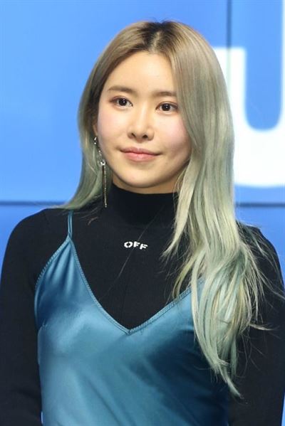 Picture of Shin Su-ran