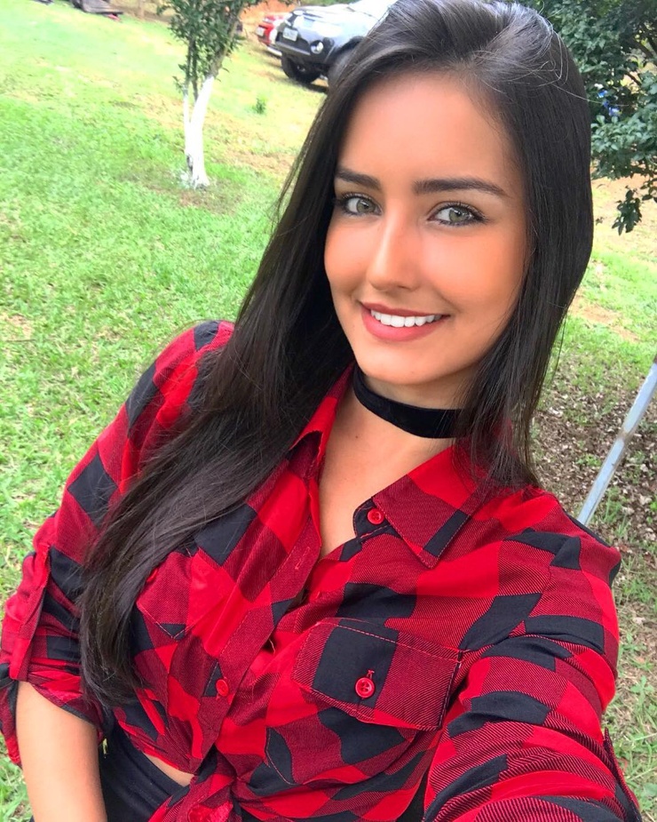 Picture of Rayanne Florentino